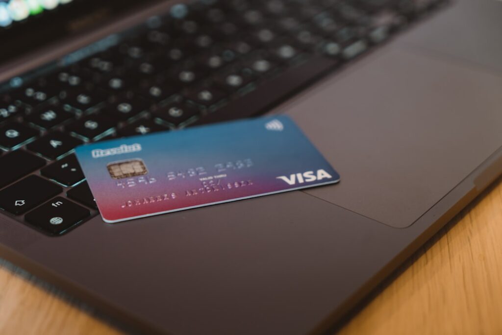 Wat is Revolut en hoe werkt deze kaart als betaalmiddel? - financiëel ...
